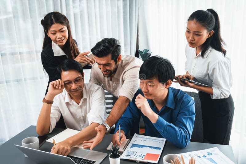 Data Analysts Team of Office Worker Collaborate on Bi Dashboard ...