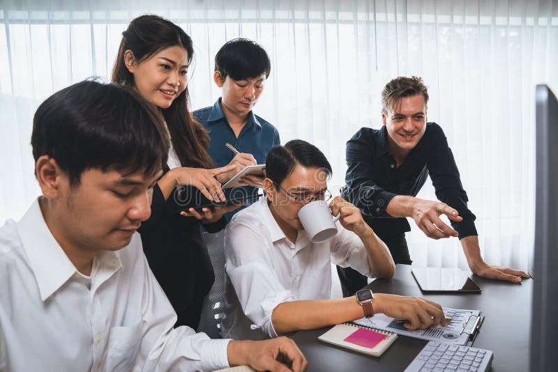 Data Analysts Team of Office Worker Collaborate on Bi Dashboard ...