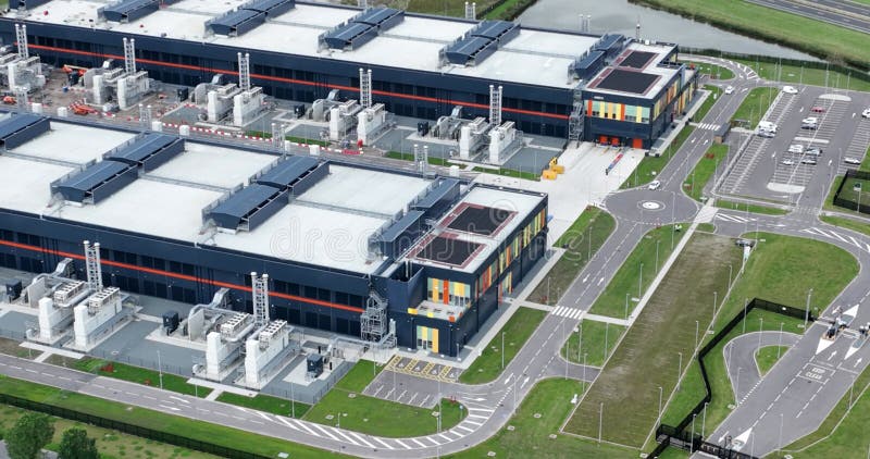 Data Center, Cloud Storage Infrastructure, Big Data Server in the ... Data Center, Cloud Storage Infrastructure, Big Data Server in the ...