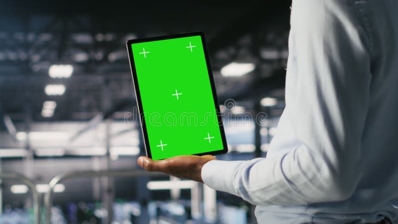 Data Center Engineers on Industrial Platform Using Isolated Screen ...