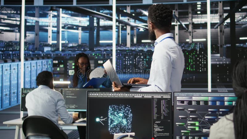 Data Center System Administrator Analyzing Gear Issues Using Node Tree