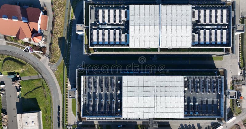 Data Centers, AI, Colocation, Cloud Computing, Sustainable Energy ...