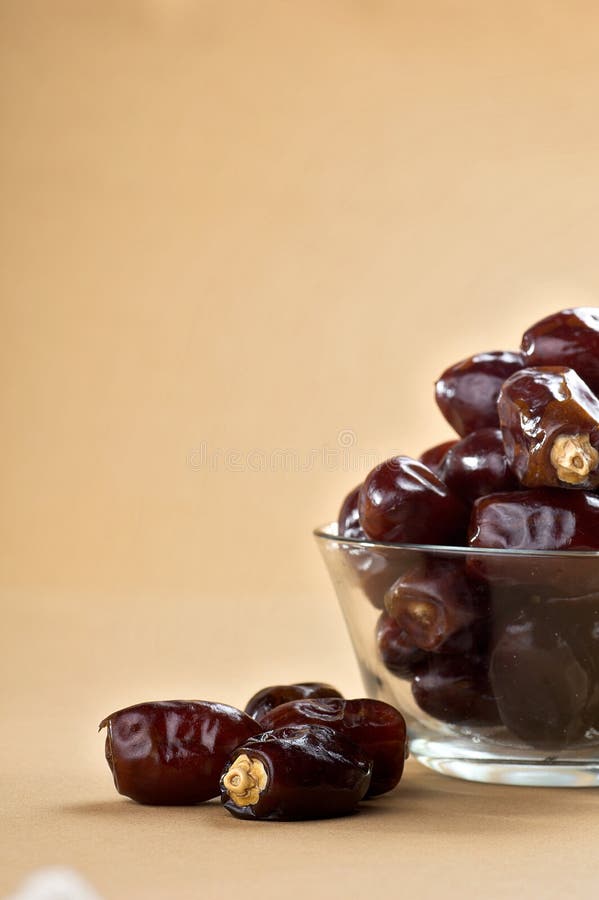 Dates in Glass Bowl. Dries Dates Fruit Stock Photo - Image of dates ...