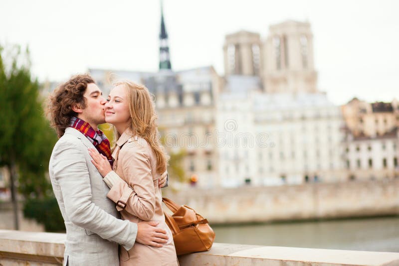 Dating couple in Paris stock photo. Image of french, kiss - 35848576