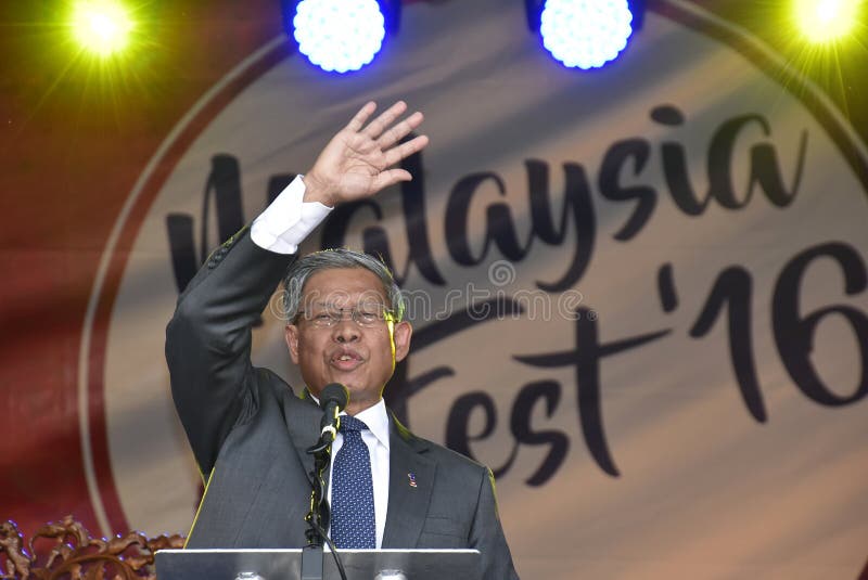 Datuk Seri Mustafa Mohamed fotografía editorial. Imagen de malayo ...