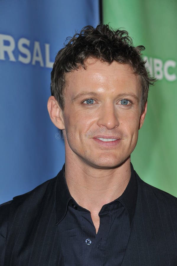 David Lyons editorial photography. Image of cape, huntington - 26360642