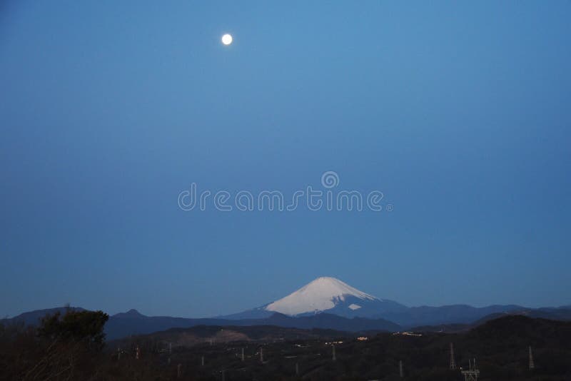 Dawn moon and Mt. Fuji stock image. Image of sunrise - 172412045