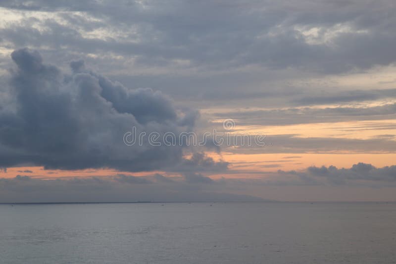 Dawn Sky As the Sun Rises Over the Vast Ocean Stock Image - Image of ...