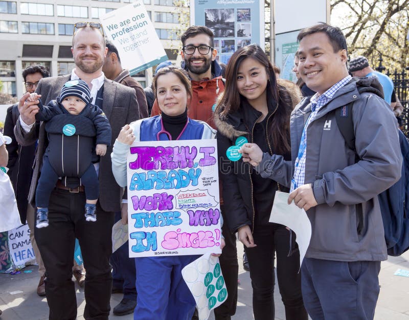 Day 2 of the 48 Hr Strike by the Junior Doctors Editorial Stock Photo ...