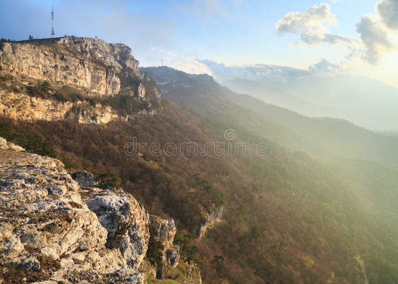 Daybreak Mountain Landscape Stock Image - Image of cloud, mount: 13043053