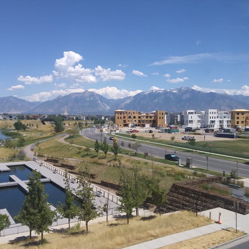 Daybreak Utah editorial image. Image of mountains, daybreak - 155686640