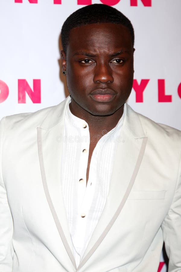 Dayo Okeniyi editorial stock image. Image of arrives - 24871364