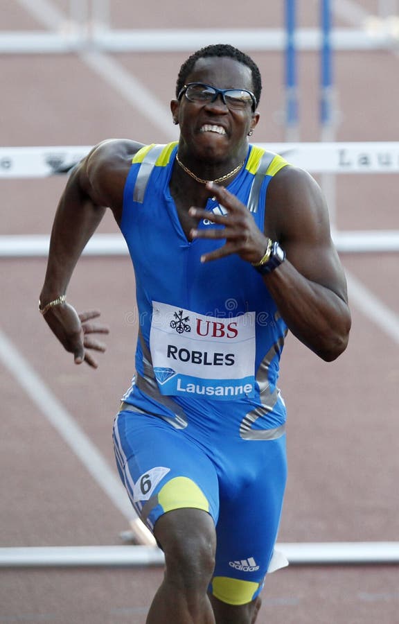 Dayron Robles (JAM) editorial photography. Image of league - 15159332