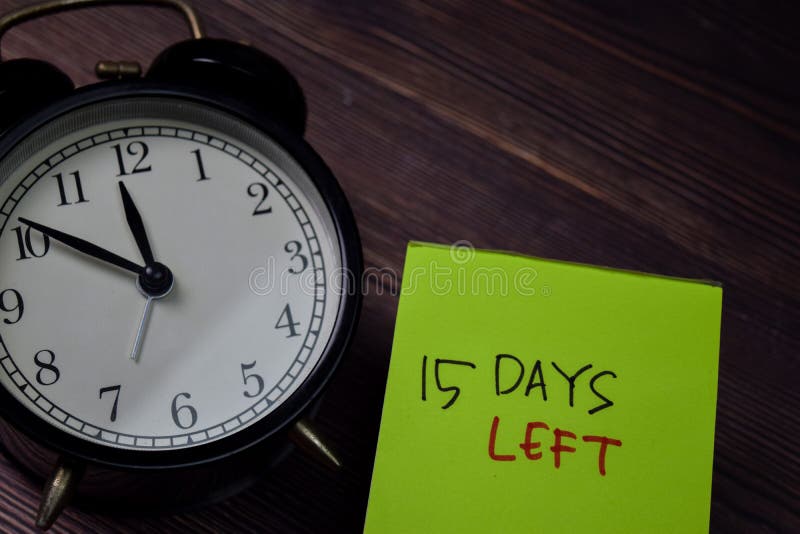 Concept of 90 Days To Go Write on Sticky Notes Isolated on Wooden Table ...