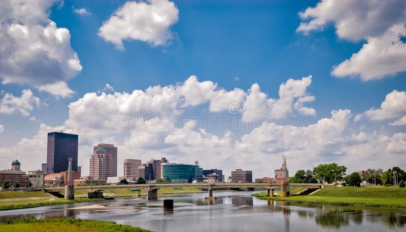 Dayton Riverscape Fountains Stock Photo - Image of morning, water: 15609096