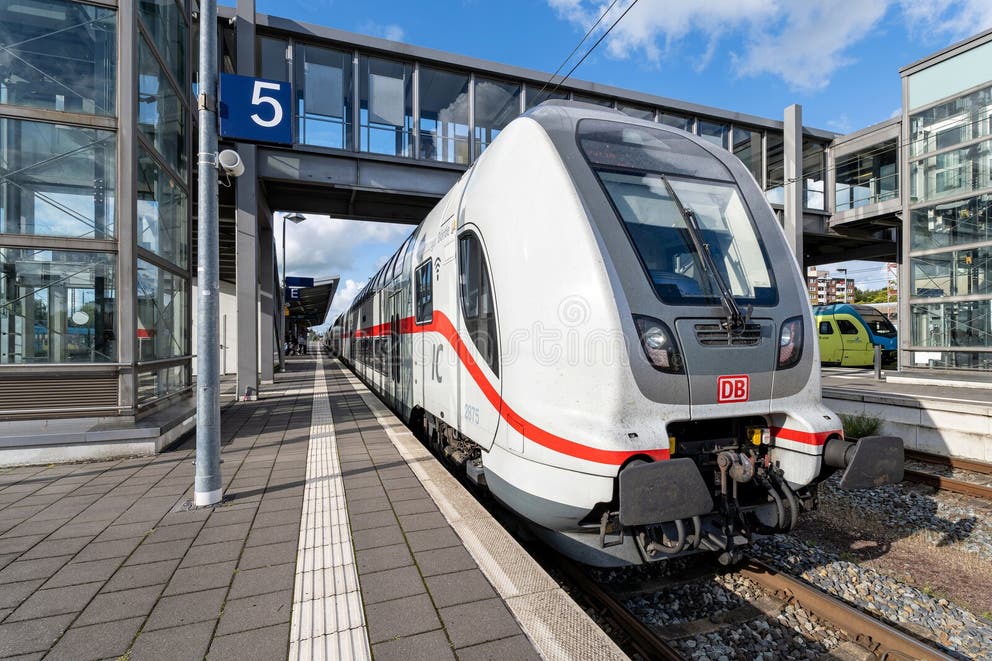 DB Intercity 2 editorial photo. Image of track, schedule - 291430961