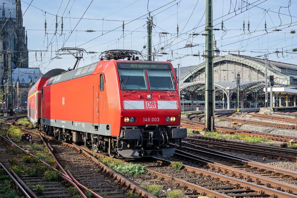 DB Regio train editorial photo. Image of deck, passenger - 260728731