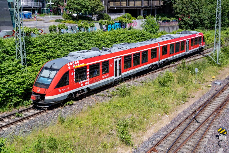 DB Regionalzug redaktionelles bild. Bild von deutsch - 224118355