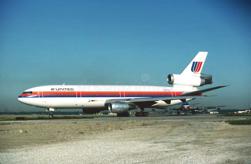 United Airlines McDonnell Douglas DC-10-10 N1813U CN45612 LN39 . Taken ...