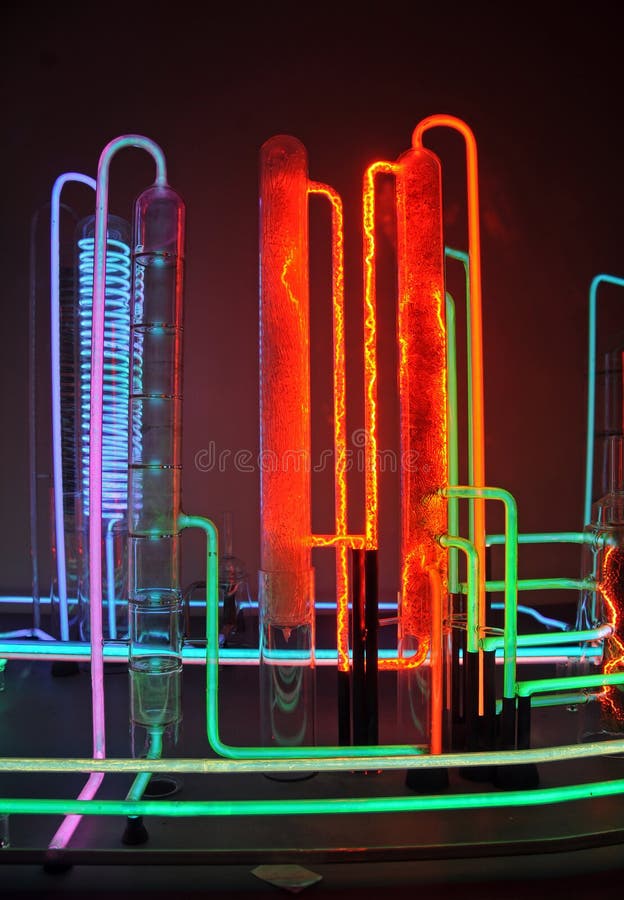 De Apparatuur Van Het Laboratorium Stock Foto - Image of kleurrijk ...