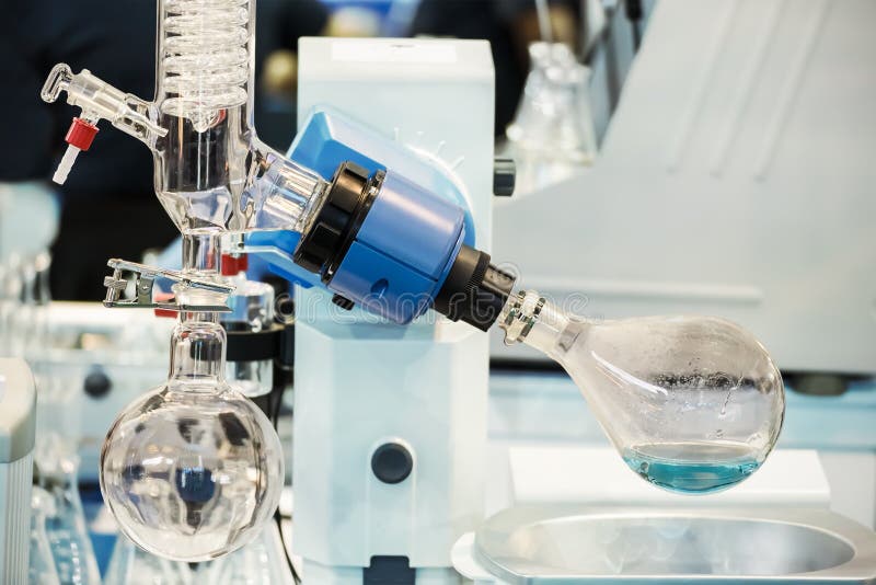 Laboratoriumapparatuur stock foto. Image of chemisch - 44897874