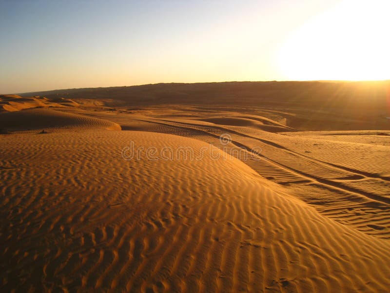 De Arabische Woestijn stock foto. Image of azië, duinen - 18483406