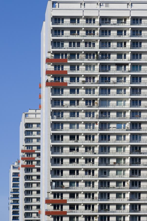 De architectuur van Ddr stock afbeelding. Image of berlijn - 9908203