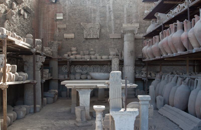 Pompeï-artefacten stock foto. Image of pompei, potten - 15783020