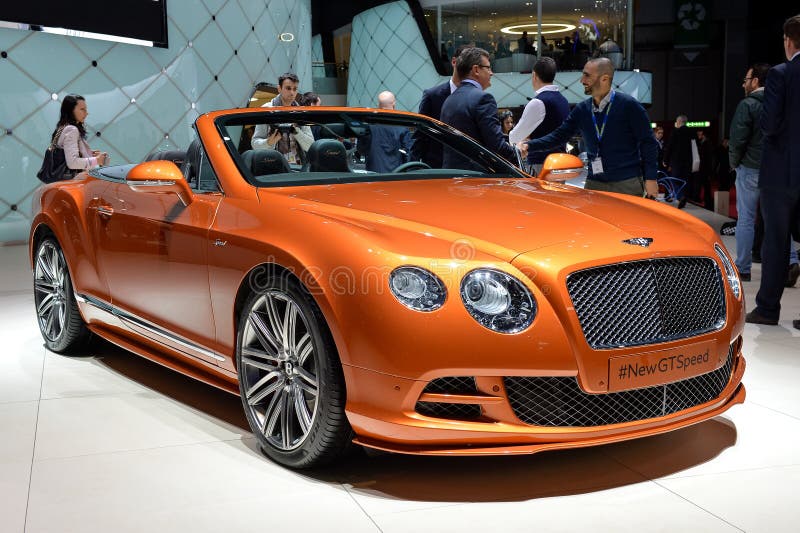 De auto van Bentley GTC redactionele foto. Image of sport - 38956931