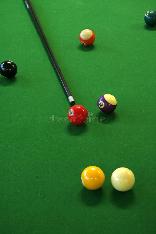 De ballen van de pool stock foto. Image of sport, gokken - 1933312