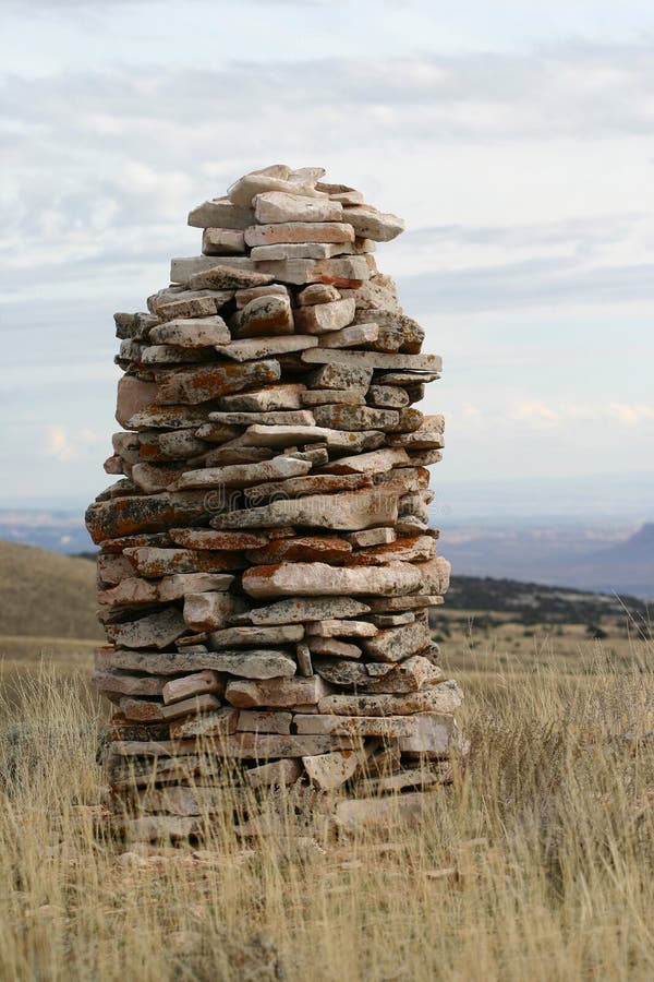 De Begeleiding Van De Stapel Van De Rots Stock Afbeelding - Image of ...