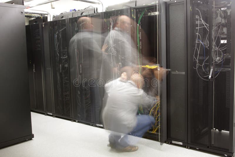 Het Aanpassen Van De Technicus Instrument Stock Foto - Image of optisch ...