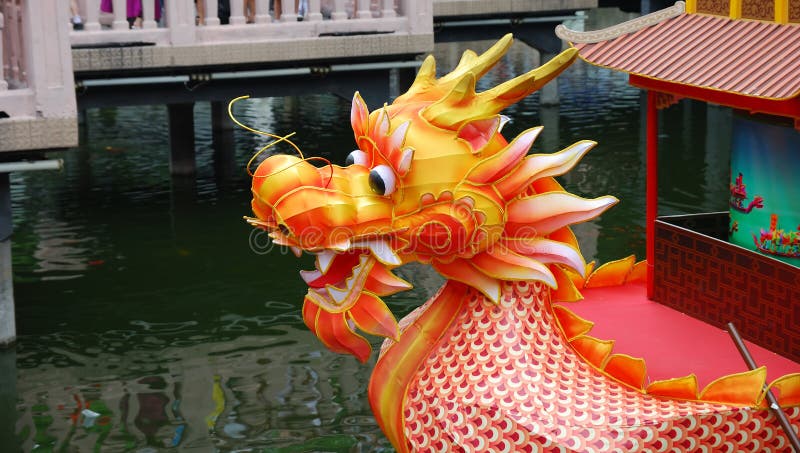 Portret Van Een Schattige Groene Draak Stock Illustratie - Illustration ...