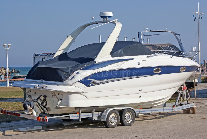 De boot van de luxe stock foto. Image of snelheid, seizoengebonden ...
