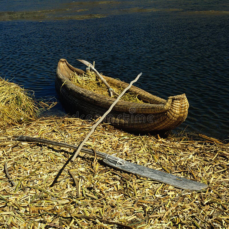 De boot van het riet stock afbeelding. Image of meer - 27140063