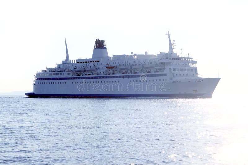De Boot Zee Overzeese Van De Cruise Bezinning Backlight Stock ...