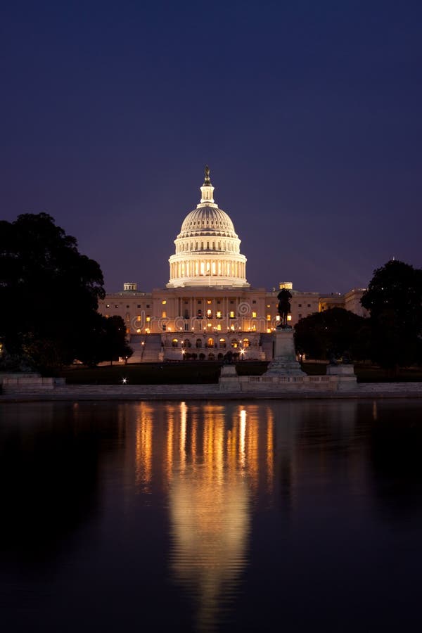 De Bouw Van Het Capitool, Washington DC Stock Afbeelding - Image of ...