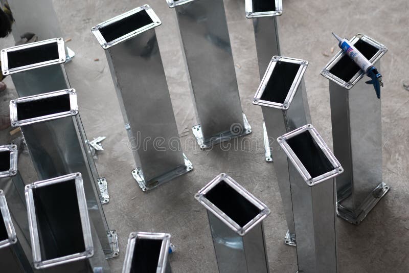 De Buizen En Maken Op Bouwwerf Waterdicht Stock Foto - Image of ...