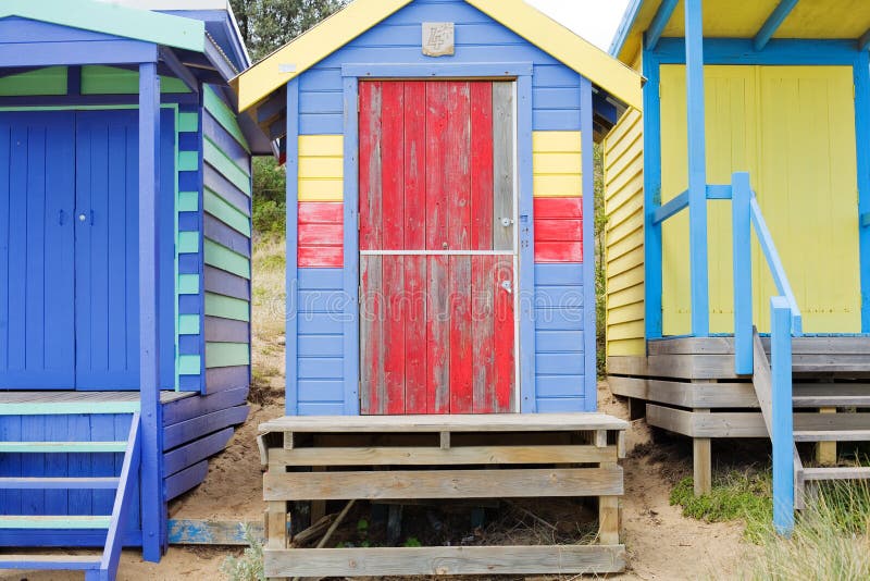 De Cabines van het strand stock afbeelding. Image of hout - 12525911