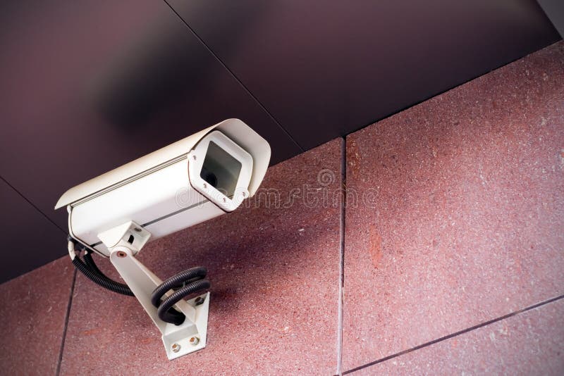 De Camera Van De Veiligheid Bij De Bureaubouw Stock Foto - Image of ...