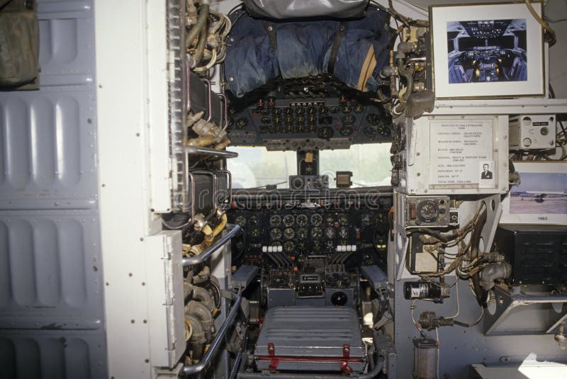 De Cockpit van Douglas DC2 stock foto. Image of cockpit - 7239894