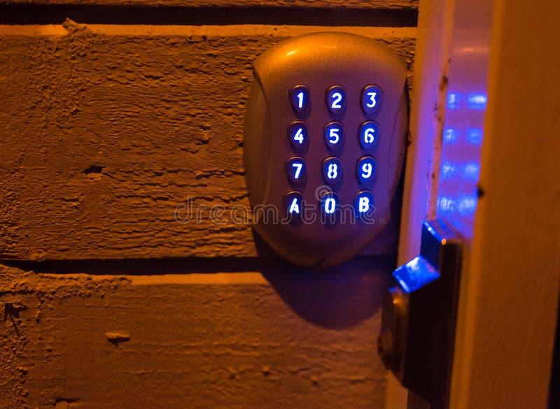 Deurcode slot stock foto. Image of ingang, veilig, deur - 46531630