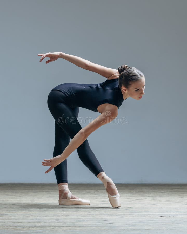 De danser stock foto. Afbeelding bestaande uit flexibiliteit - 88715684