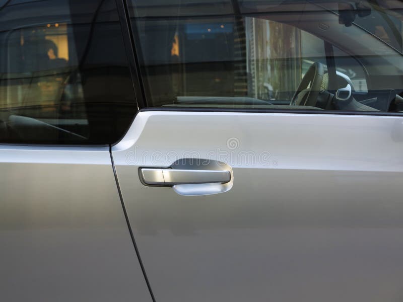 De Deur Van De Auto Met Handvat Stock Afbeelding - Image of uitvoerend ...