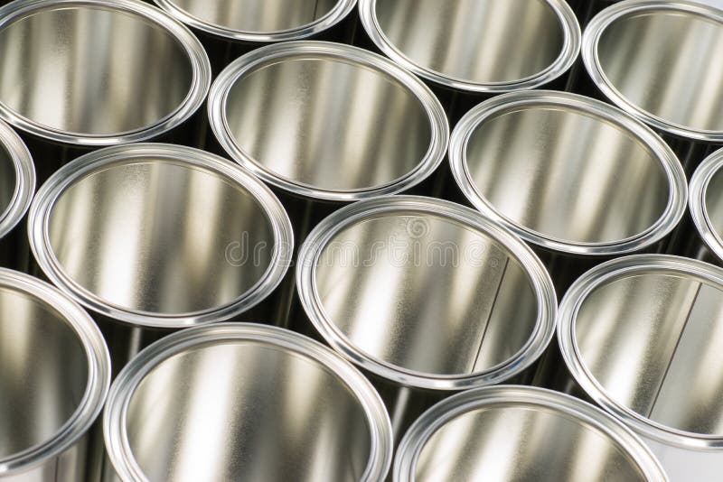 De Emmers Van Het Tin Om Verf Op Te Slaan Stock Foto - Image of ...