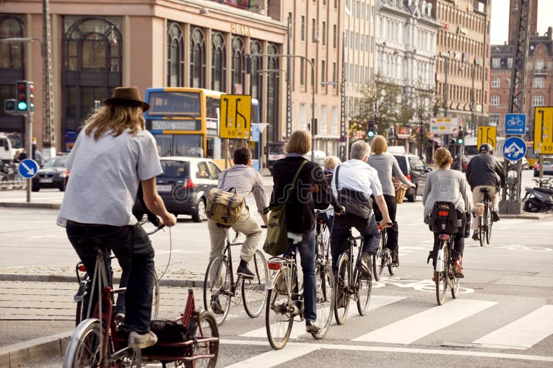 De fiets van de stad redactionele fotografie. Image of pret - 21681097