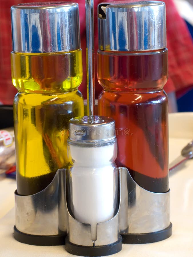 Azijnfles stock afbeelding. Image of keuken, fles, kleur - 5842839