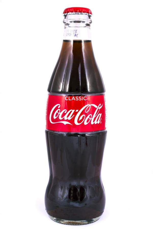 Coca-Cola-fles redactionele stock afbeelding. Image of etiket - 83829929