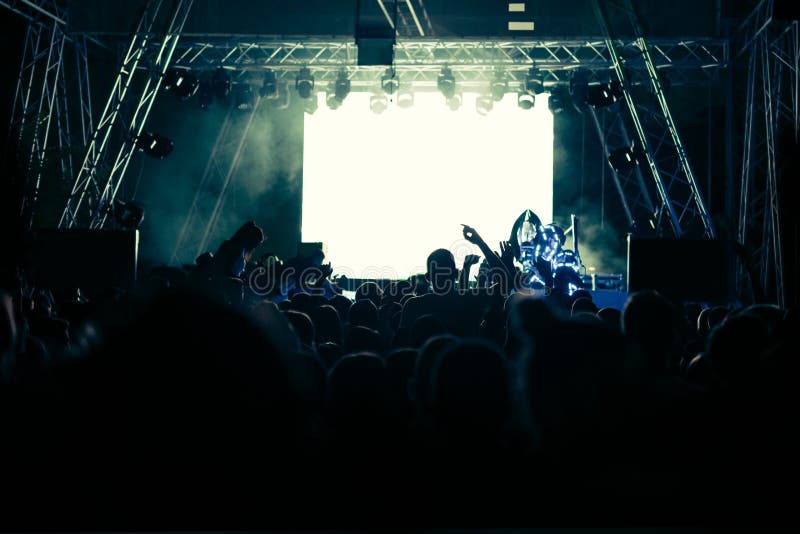 De-focused concert crowd editorial photo. Image of show - 99611806