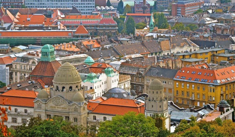 De Gebouwen Van Het De Stadscentrum Van Boedapest Stock Foto - Image of ...